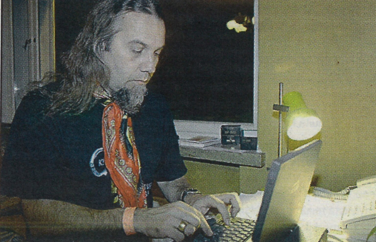 Voima 20 vuotta: Stallarit ja diinarit totuuskomission eteen - Voima